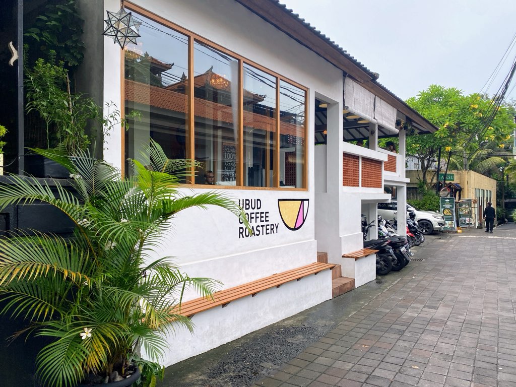 【バリ島ウブドのグルメ】中心エリアの地元ワルンやヴィーガンカフェ、コーヒーロースタリー★2024年1月 | Romy